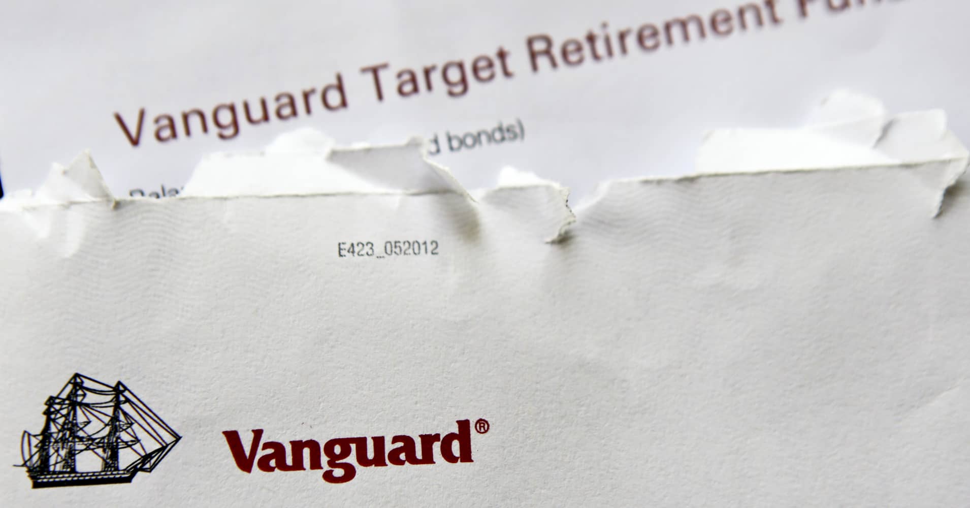 Vanguard to pay more than $100 million to SEC over violations involving ...