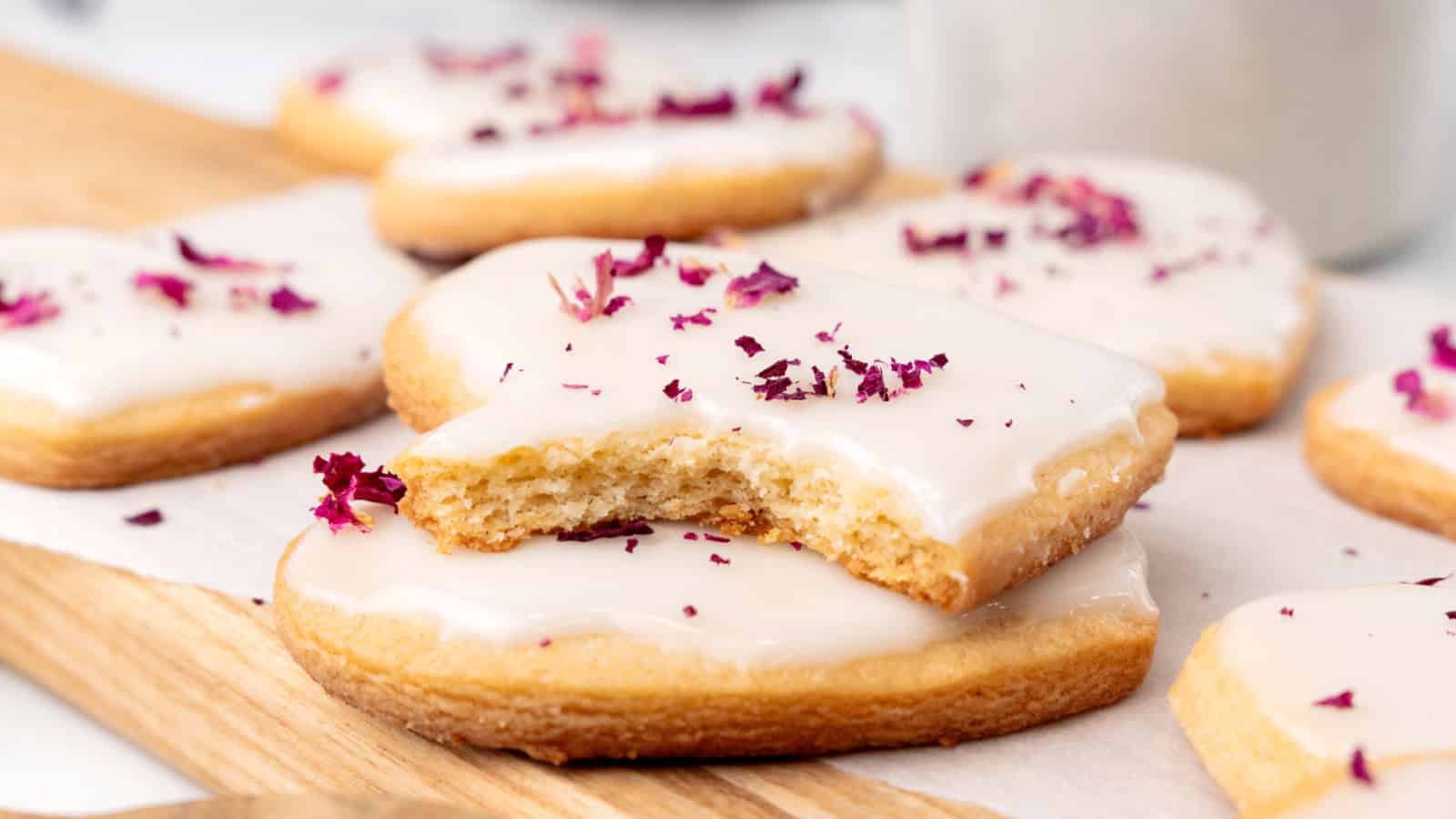 17 Easy Shortbread Cookies With Big Flavor