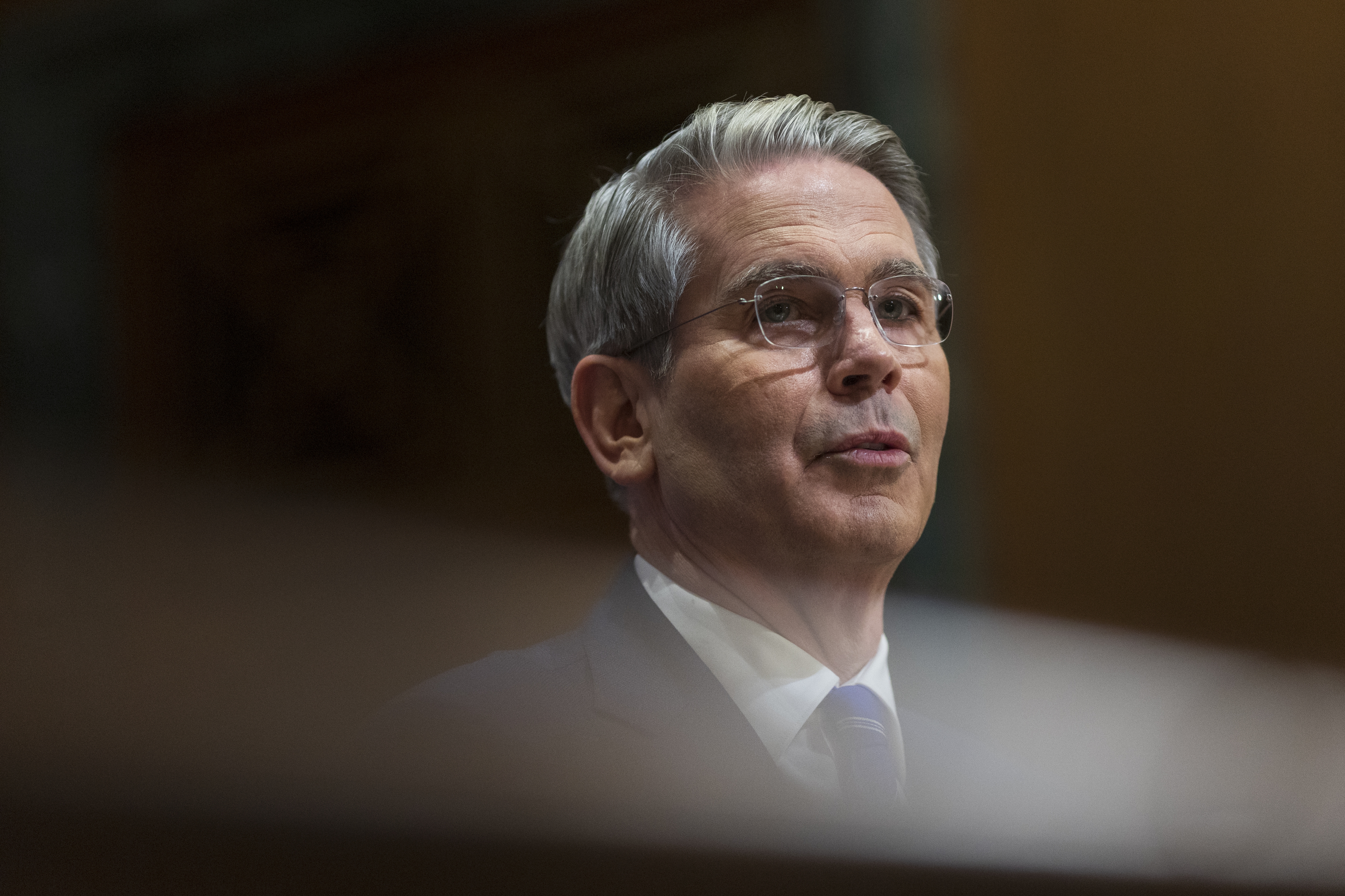 Live updates: Trump to huddle with House Republicans at retreat in Florida