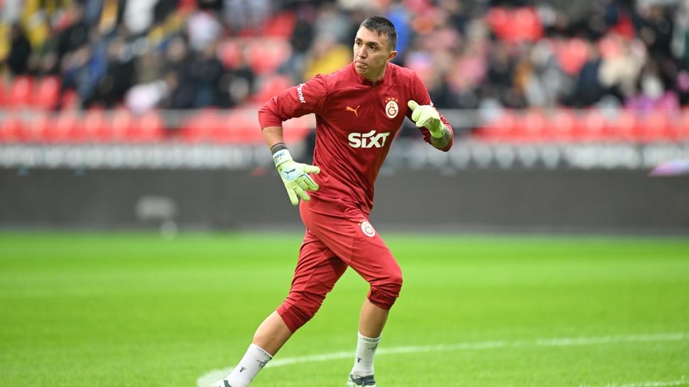 Fernando Muslera, Galatasaray tarihine geçti