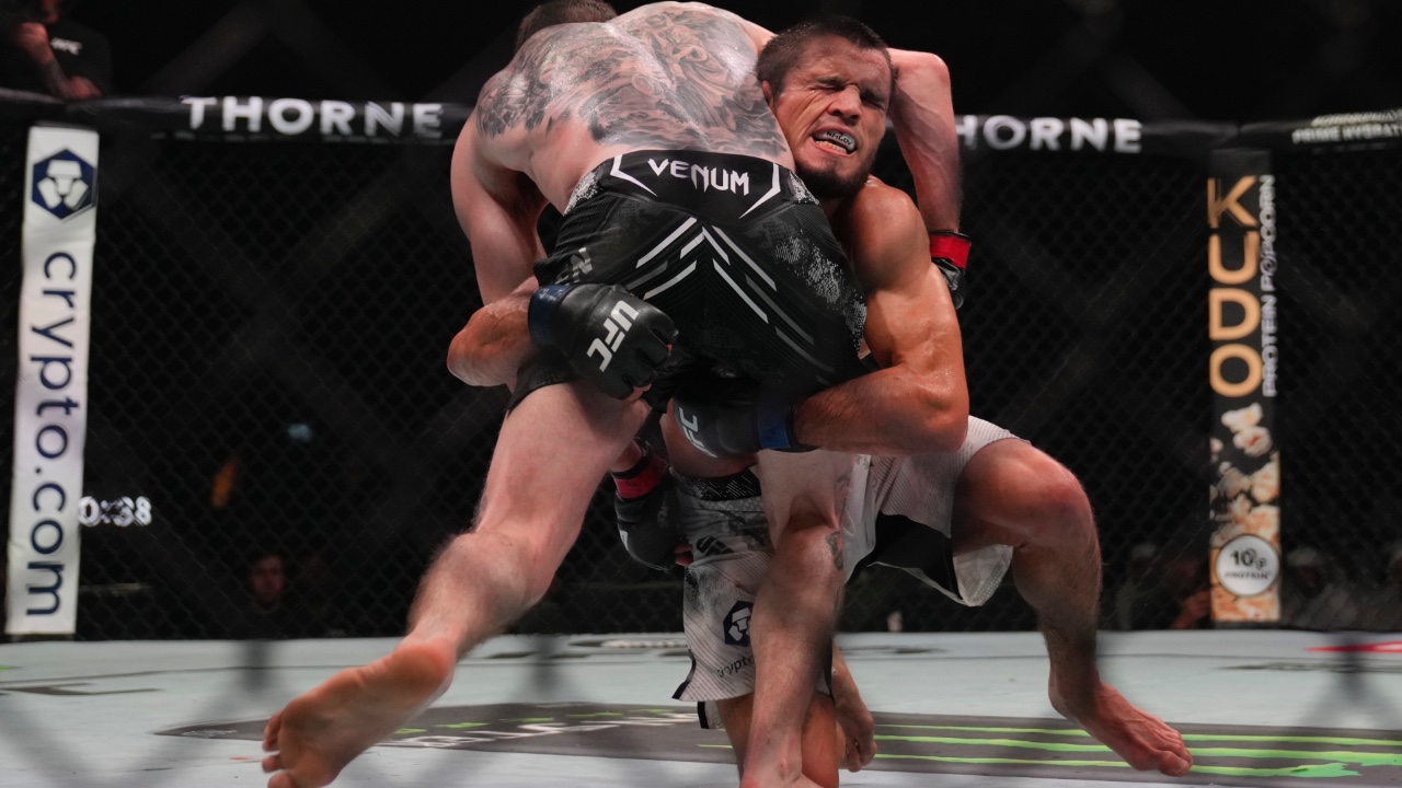 UFC 311 weigh-in results: Card gets new main event as Tsarukyan can’t ...