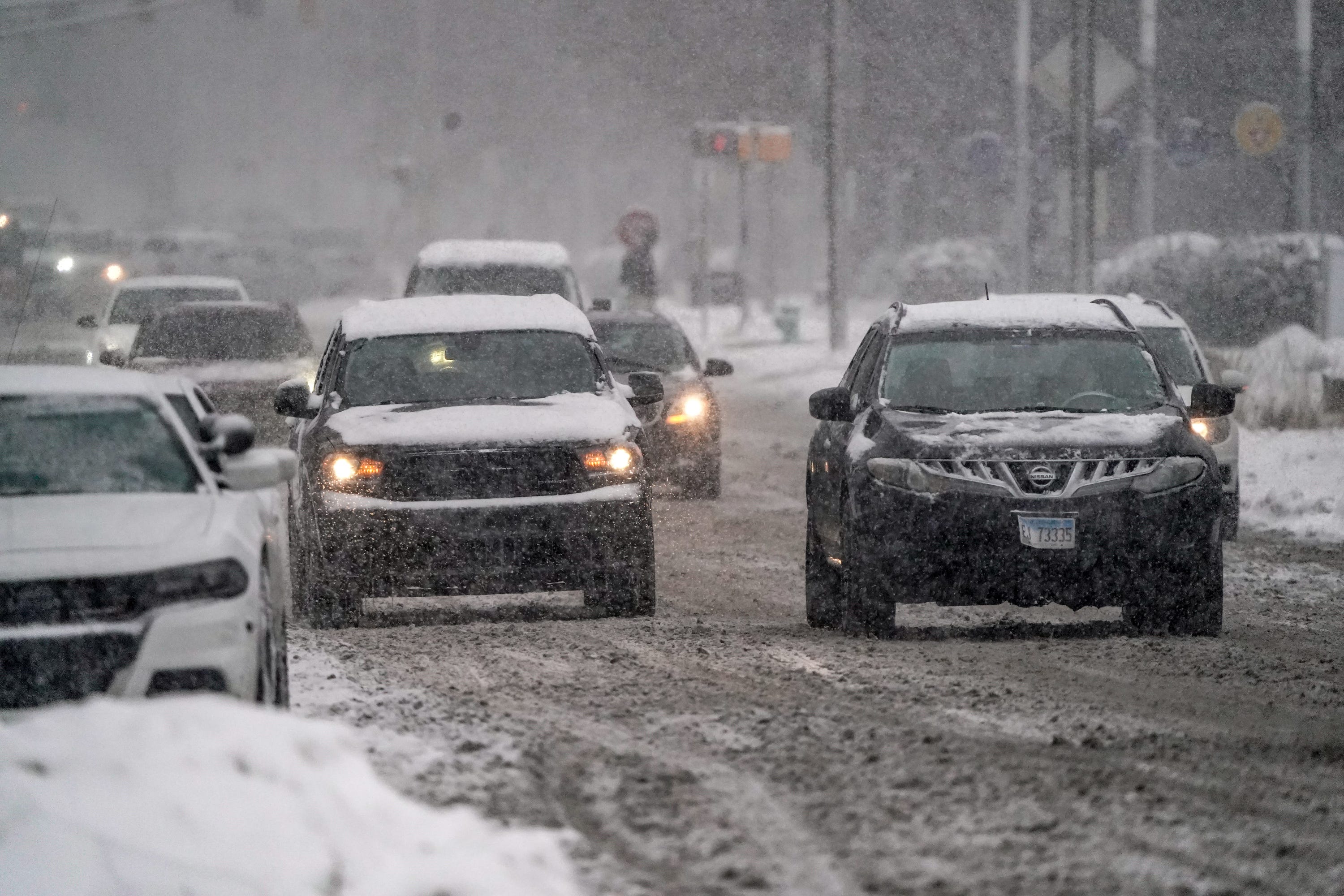 NWS: A brief mix of rain and snow will precede extreme cold snap in ...