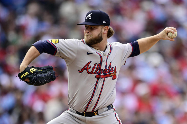 Mets and lefty reliever A.J. Minter agree to 2-year contract, AP source ...