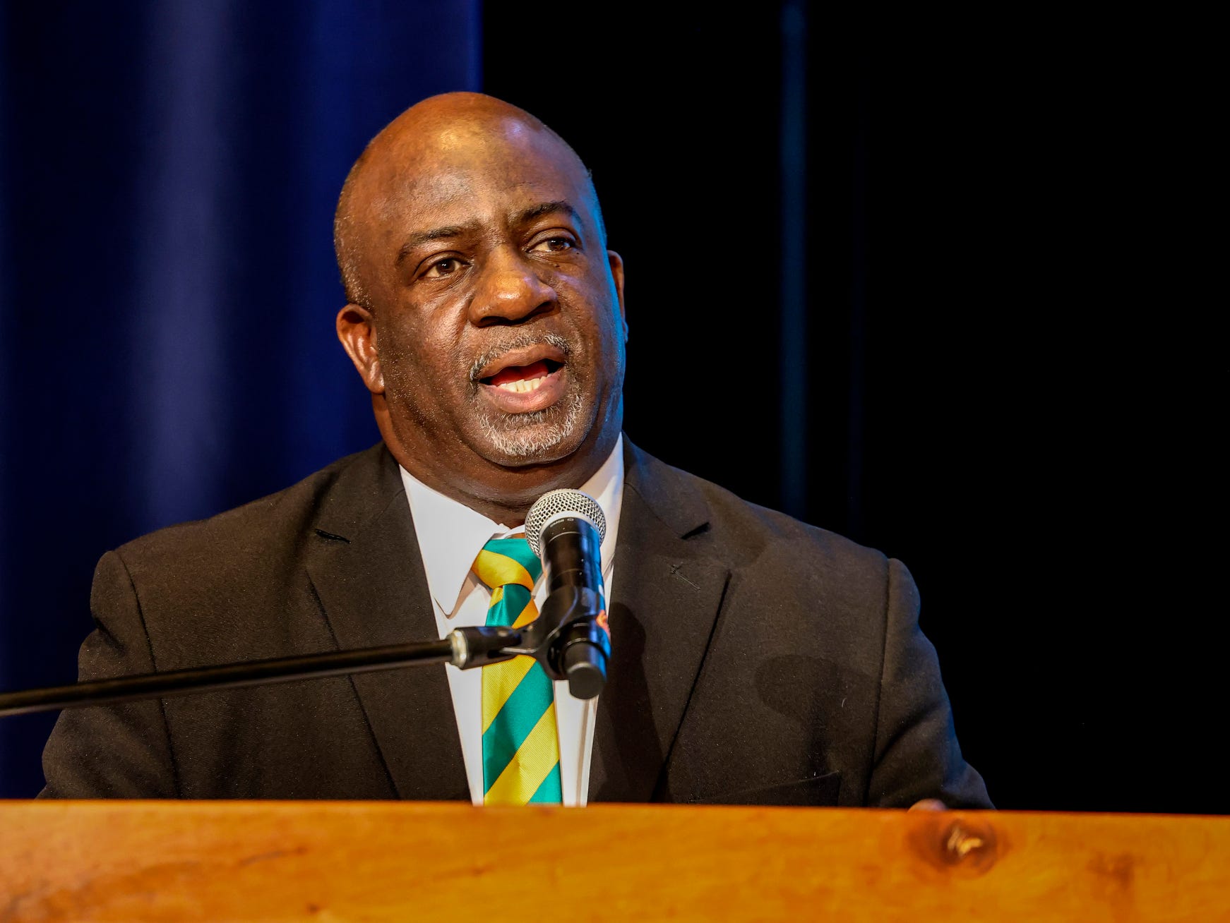 FAMU government relations VP Jamal Sowell leaving amid presidential ...