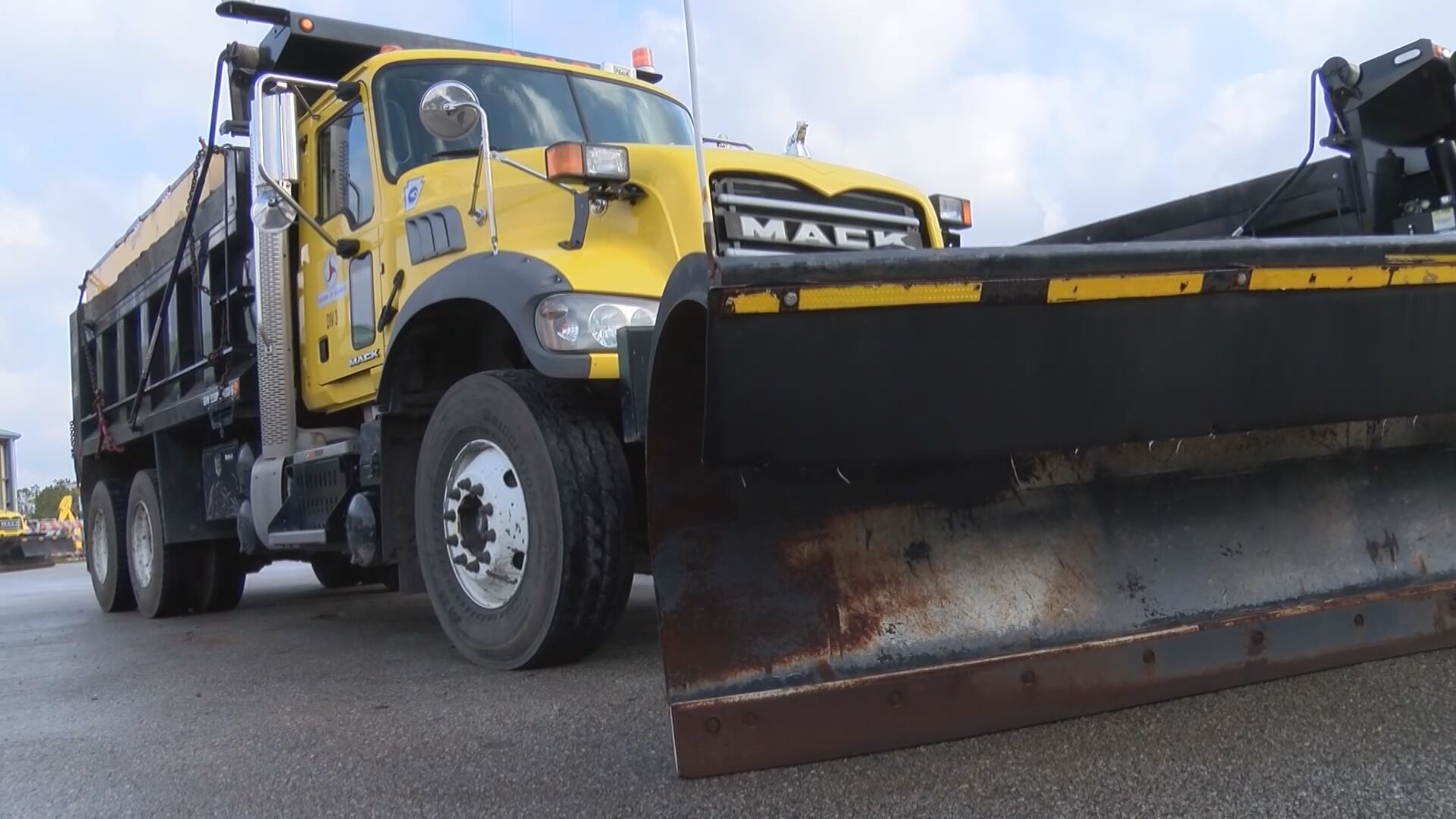 ‘All hands on deck’: NCDOT begins preparing for potential winter weather