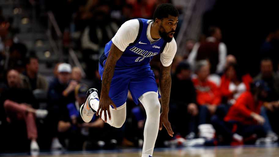 Marshall turns Mavs' outrage into laughs with clever jab after awful ...