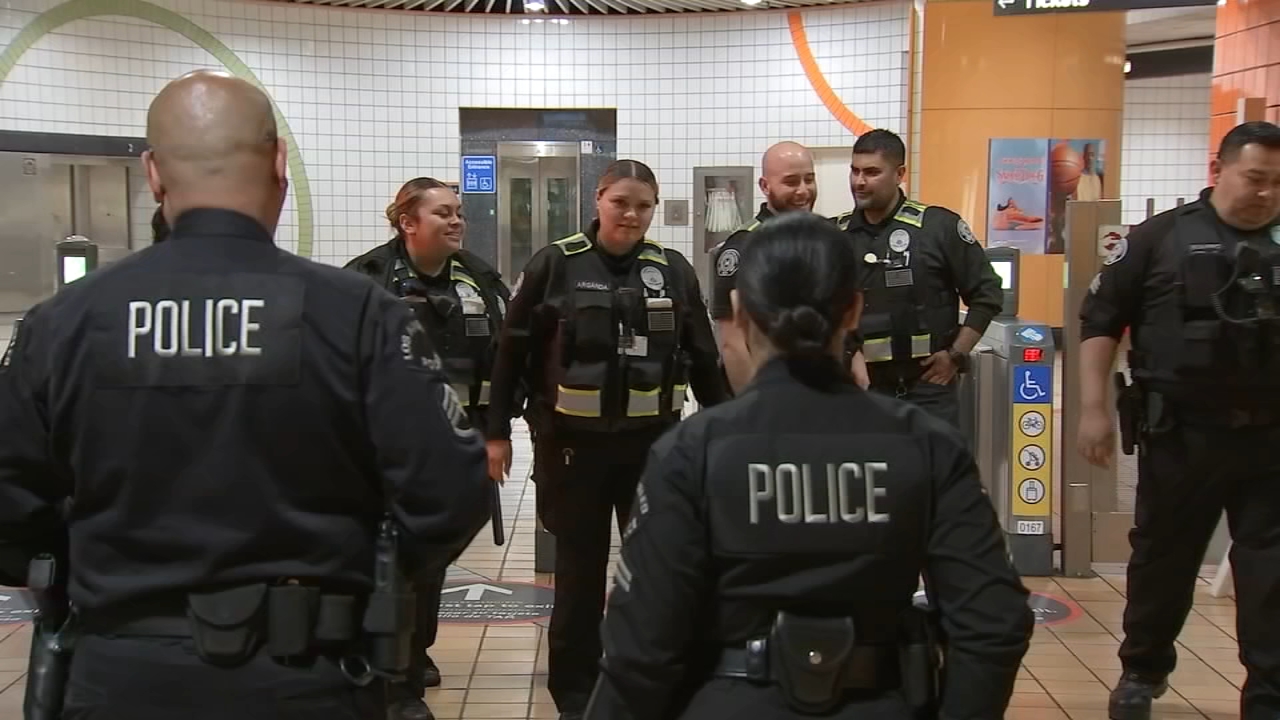 City authorizes LAPD contract extension with Metro