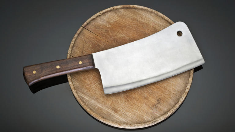 How To Sharpen Your Cleaver Knife To Give It A Razor-Sharp Edge