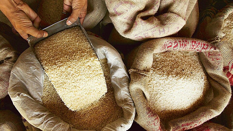 Govt cuts reserve price of rice for OMSS to ₹2,250/quintal