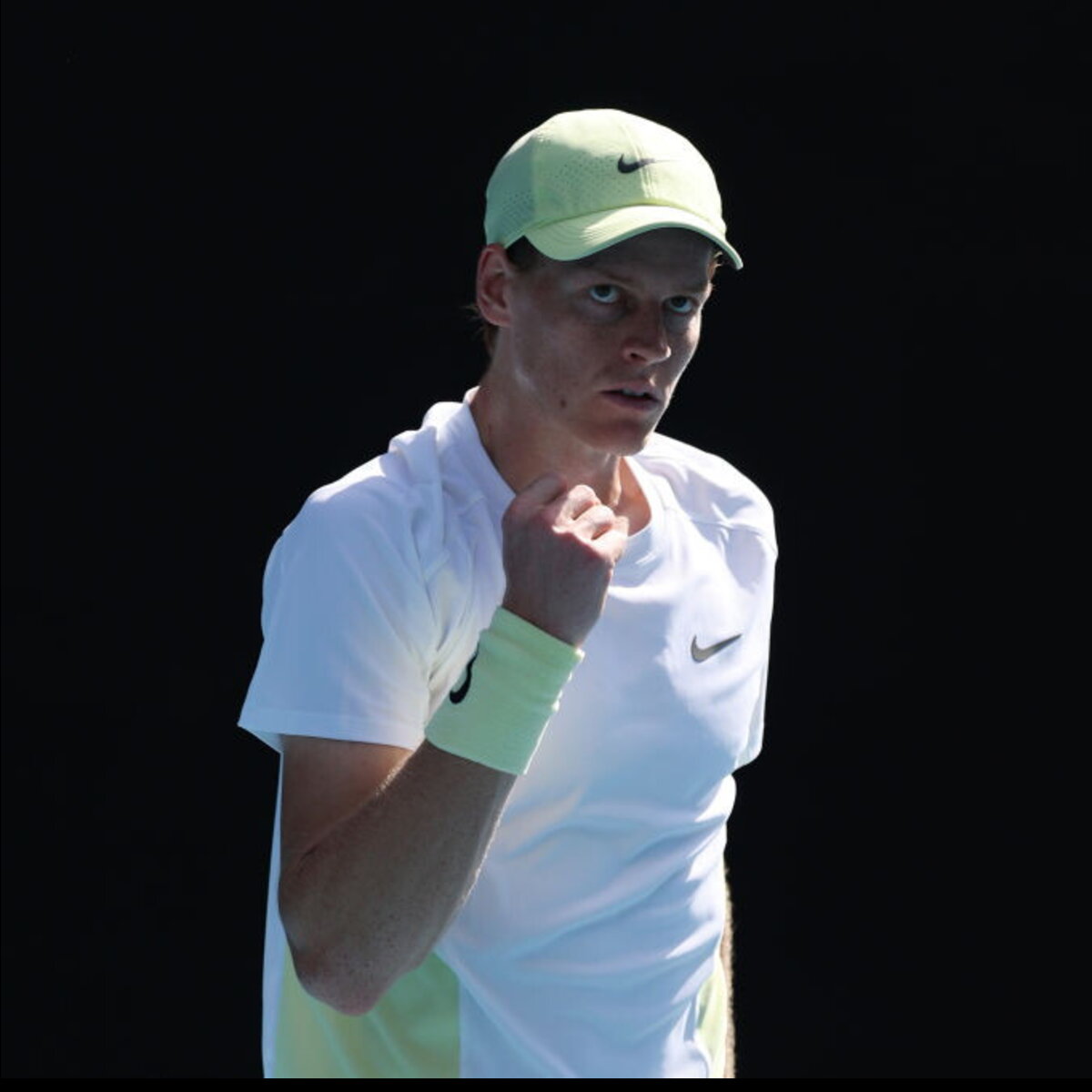 Sinner nelle mani di un Lord: sceglie ex giudice della Corte Suprema ...