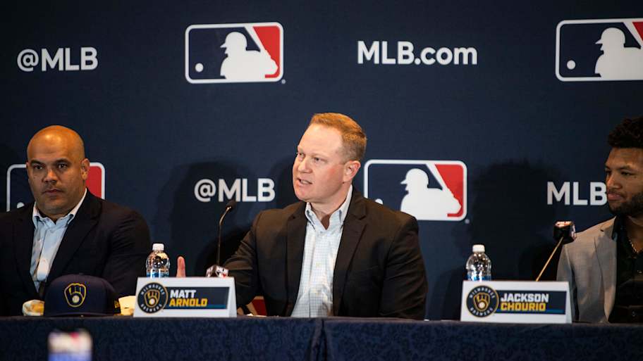 Ex -Cardinals Fan Favorite Dubbed Ideal Free Agent Target For Brewers ...