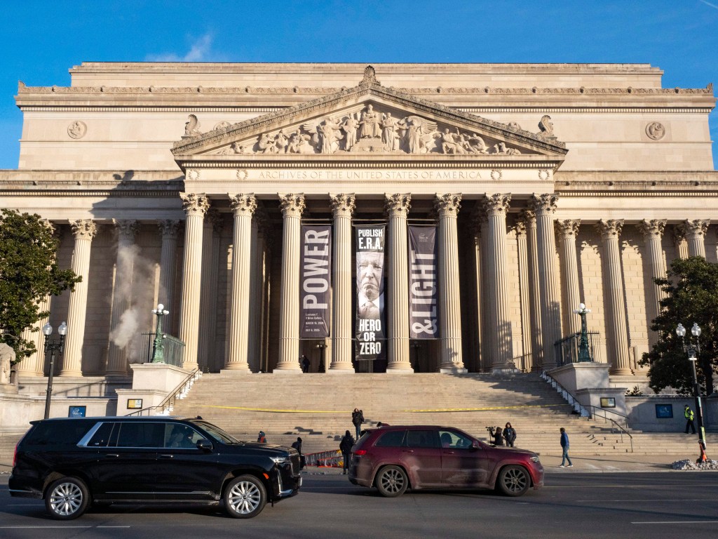 Reading cursive is now a ‘superpower’: National Archives seeks help to ...