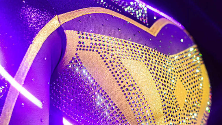 LSU gymnastics flexes 'Wonder Woman' leotards for SEC Opener at PMAC