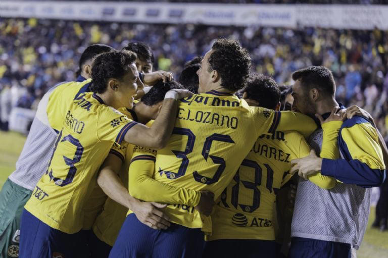 ¡guapa Y Talentosa Ella Es La Médico Del Club América Que Se Hizo Viral En El Partido Vs Xolos