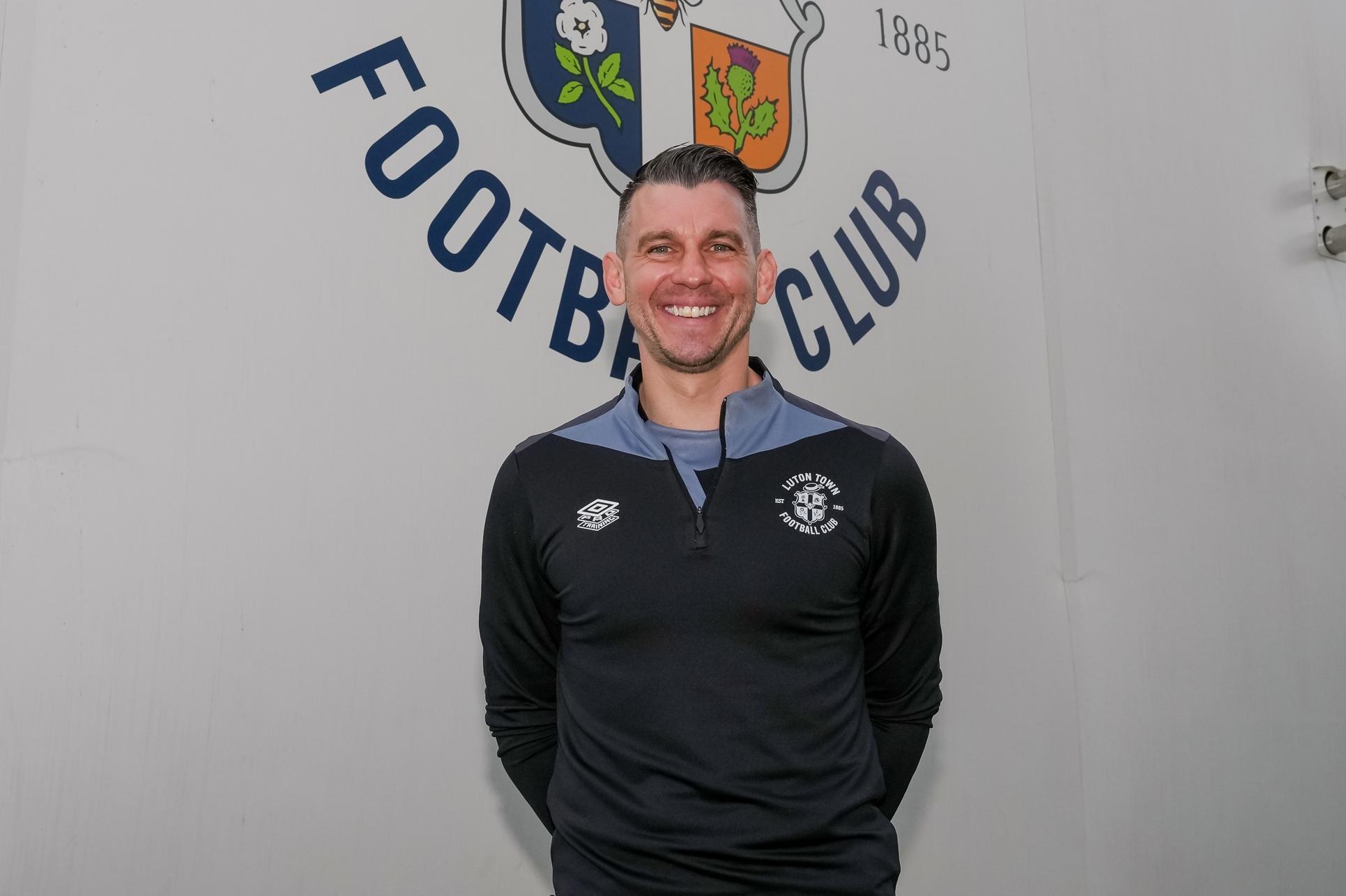 Luton players have 'clean slate' under Bloomfield as new Hatters boss ...