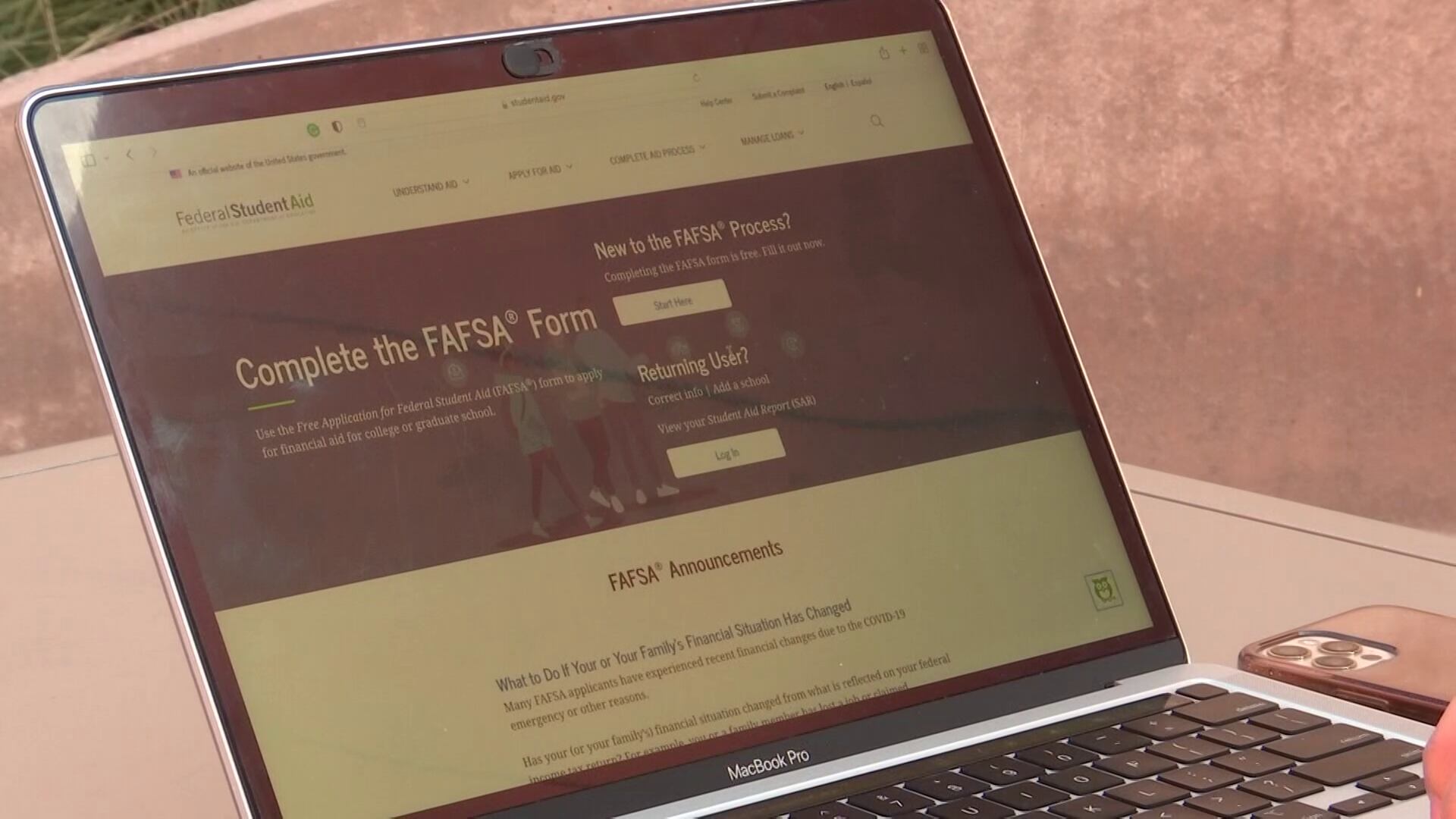 Arizona shows improvement in FAFSA completion percentage