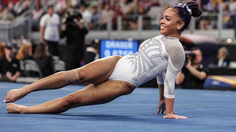LSU gymnastics flexes 'Wonder Woman' leotards for SEC Opener at PMAC