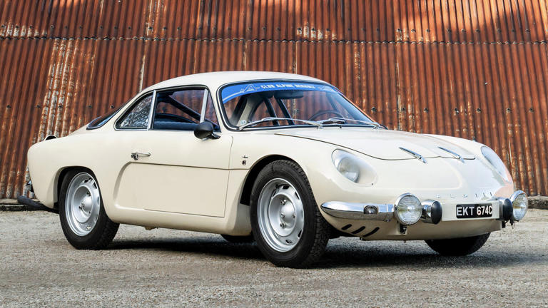 10 Wonderful Rear-Engine Cars