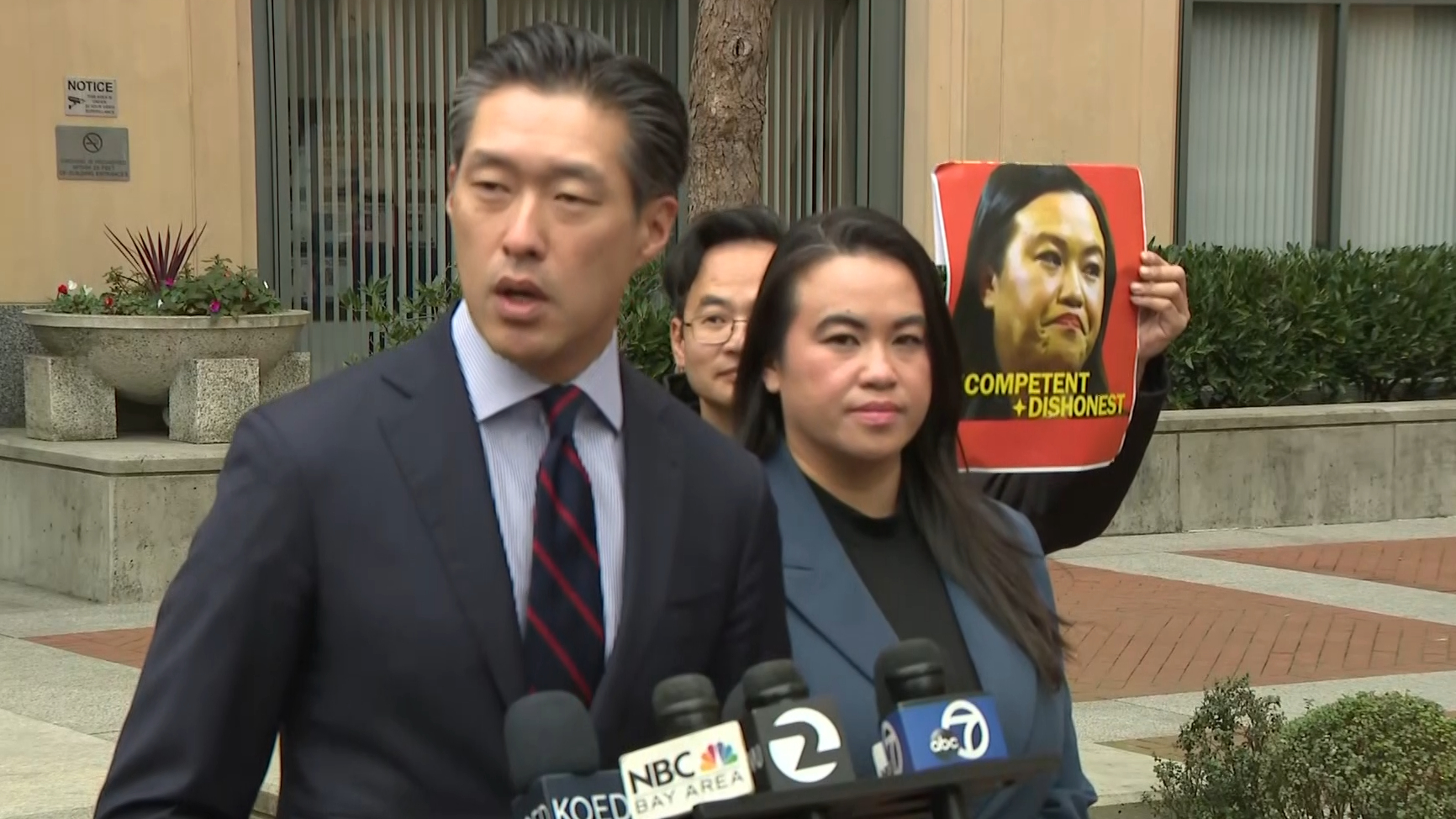 Recalled Oakland Mayor Sheng Thao's attorney Jeff Tsai speaks outside ...
