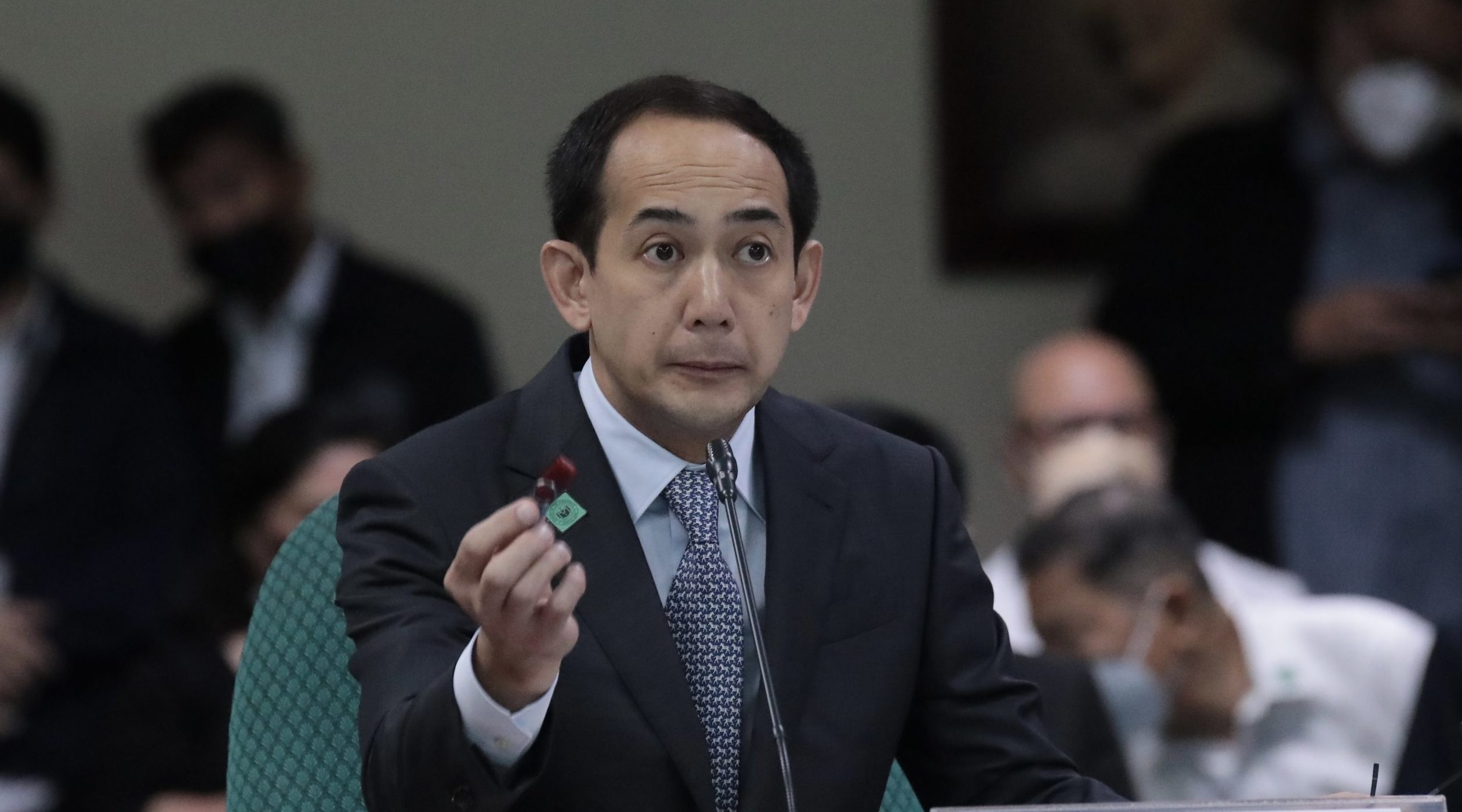 Ex-Marcos ally calls Duterte disbarment case ‘gimmickry’