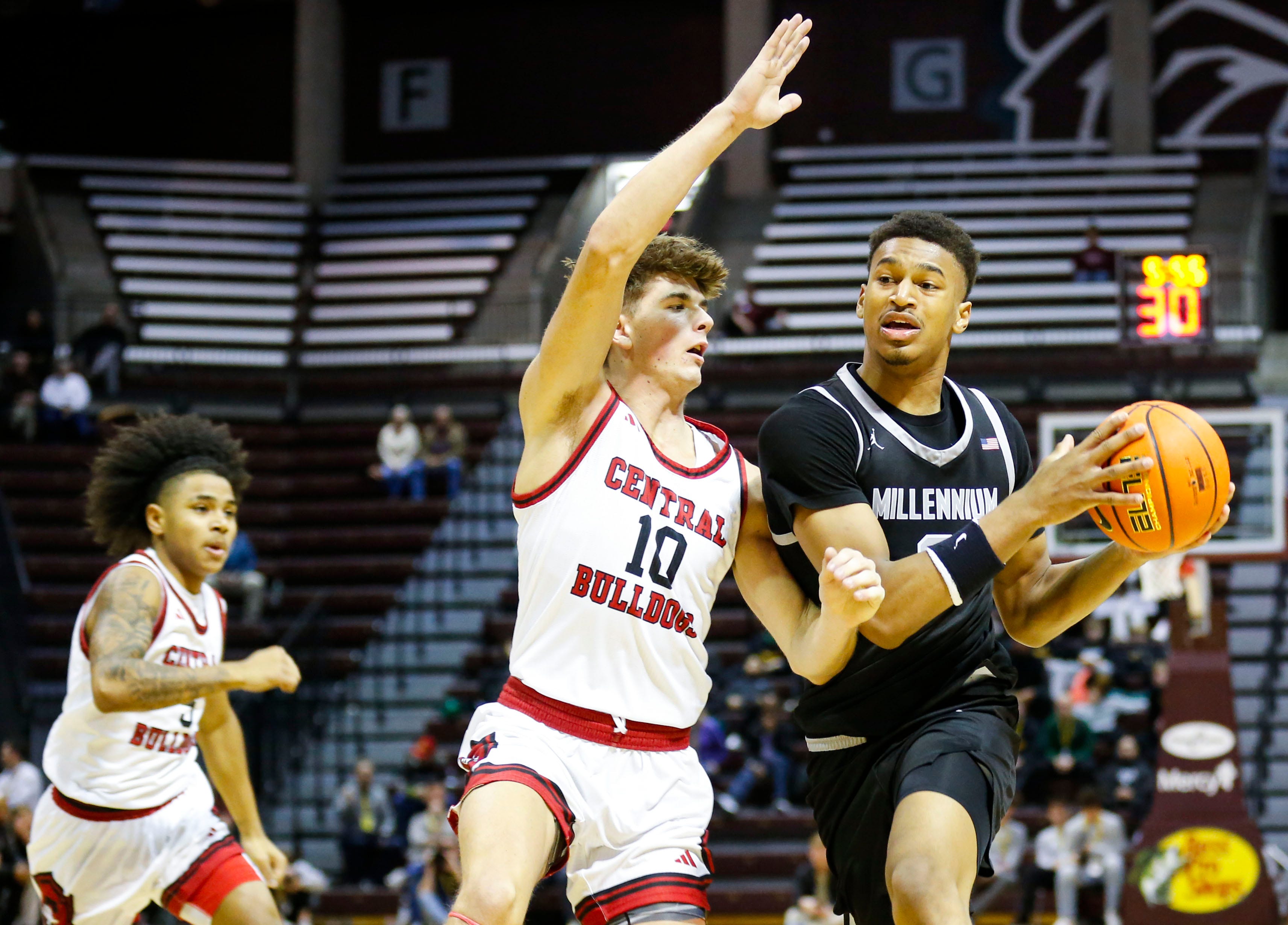 Arizona HSSA: 4-star forward Cameron Holmes says UNC, Arizona 'talking to me the most'