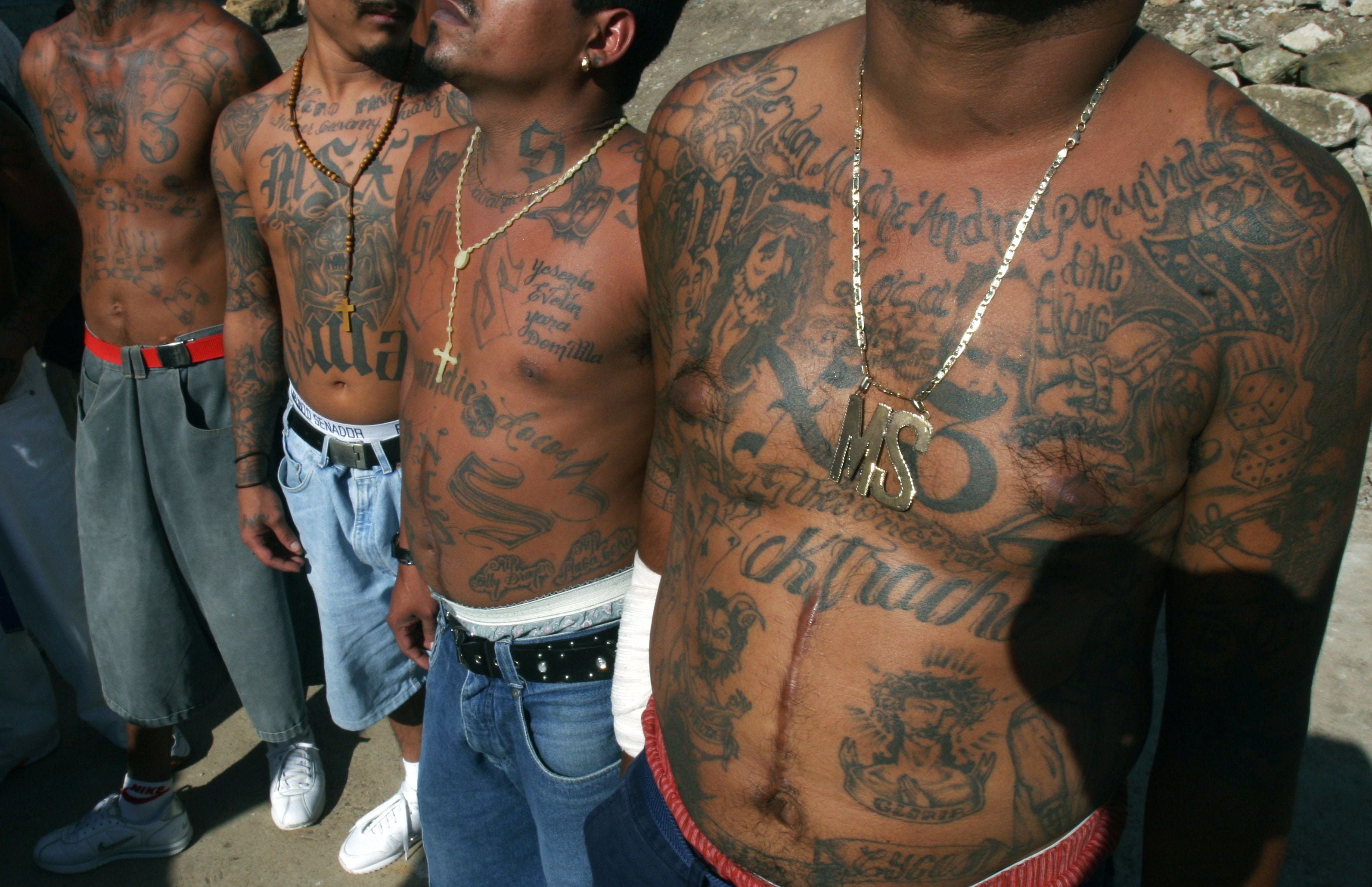 Pandilleros de la MS-13 reciben condenas de hasta 1,335 años de prisión ...