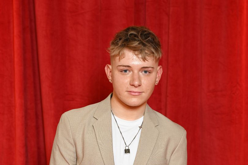 ITV Coronation Street's Paddy Bever's 'difficult' show exit as co-star ...