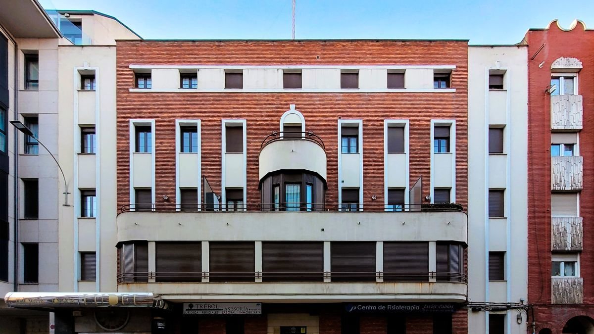 Edificio Colón, 3