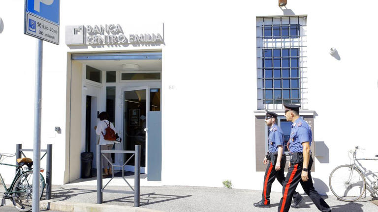 Rapina in banca con ostaggi a Ferrara: quattro condanne per la banda Rapina in banca con ostaggi a Ferrara: quattro condanne per la banda