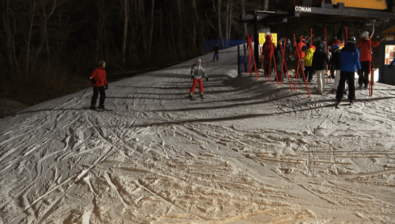 Yawgoo Valley Ski Resort thriving in the cold weather