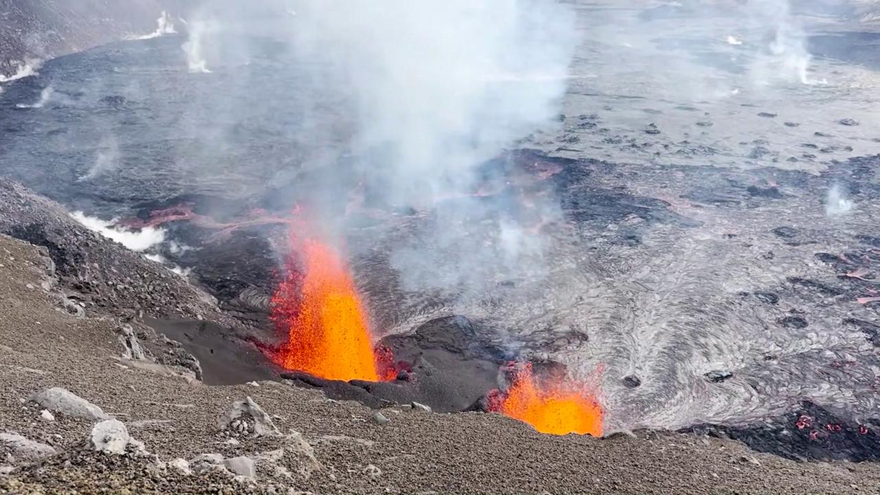 Kilauea Volcano sends lava fountains soaring upwards in Hawaii