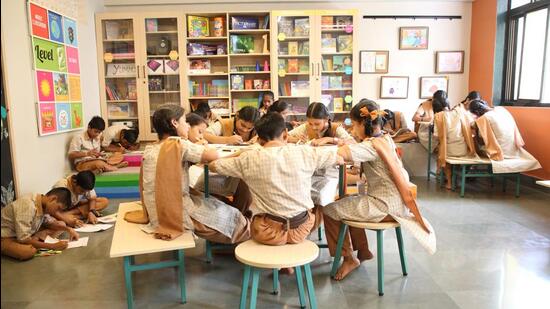 Pune’s first ‘English Room’ inaugurated at Hadapsar school