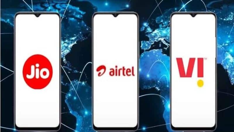 Jio, Airtel to roll out Rs 10 recharge plans following TRAI's order