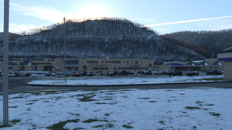 Kanawha County Schools halt weapons detectors pilot program