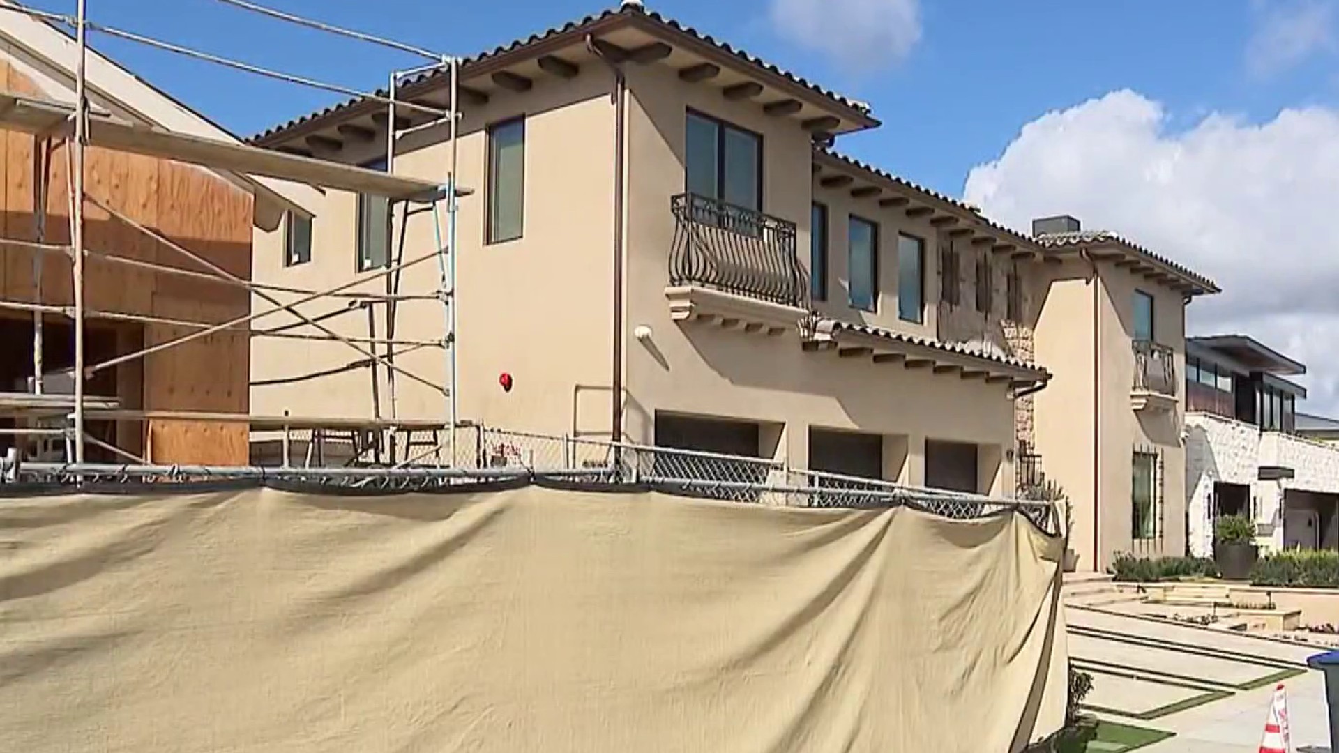 Eaton Fire victims rally for fair rebuilding efforts in Altadena