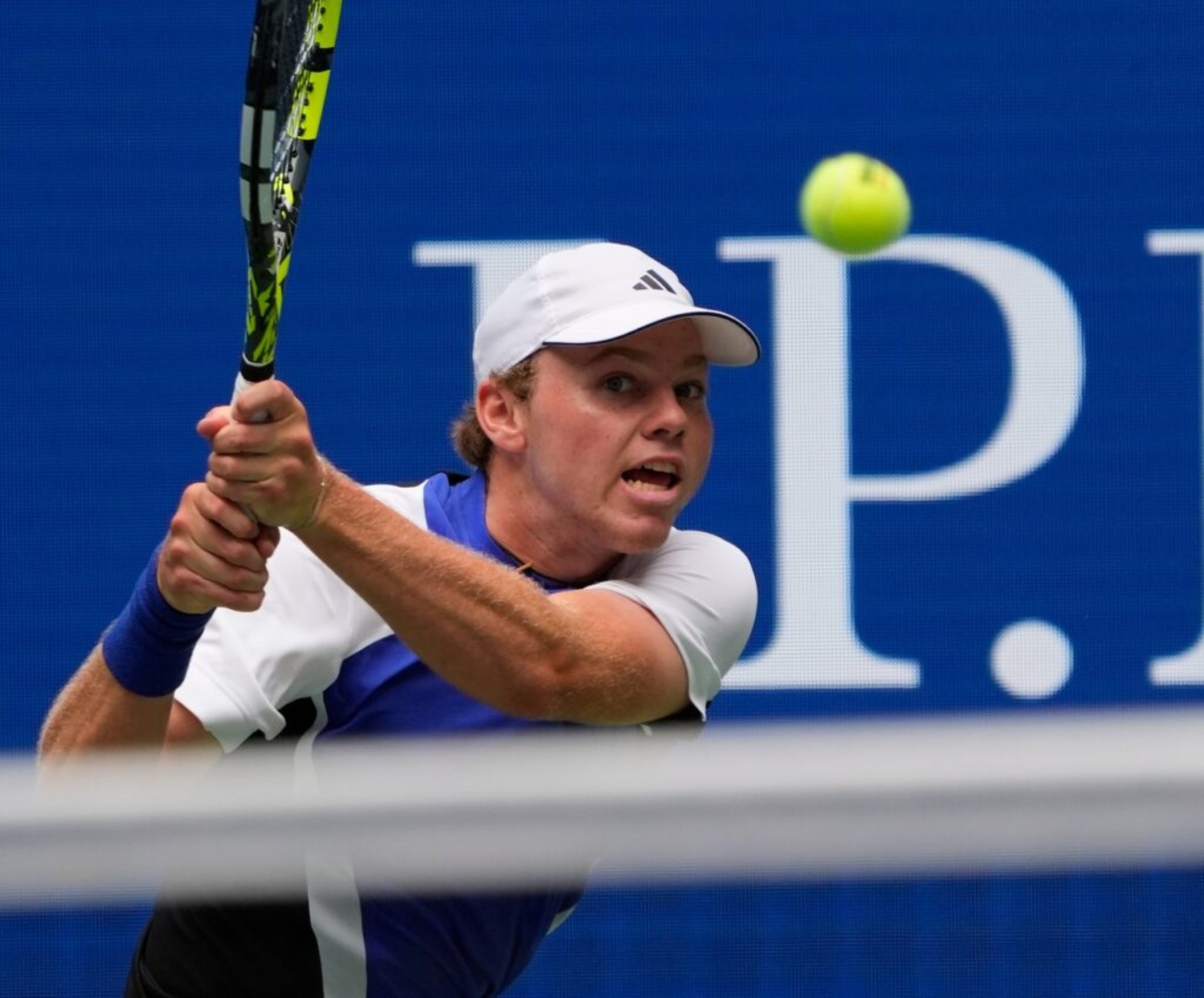 Giant-Killer Alex Michelsen Powers Into Australian Open Fourth Round