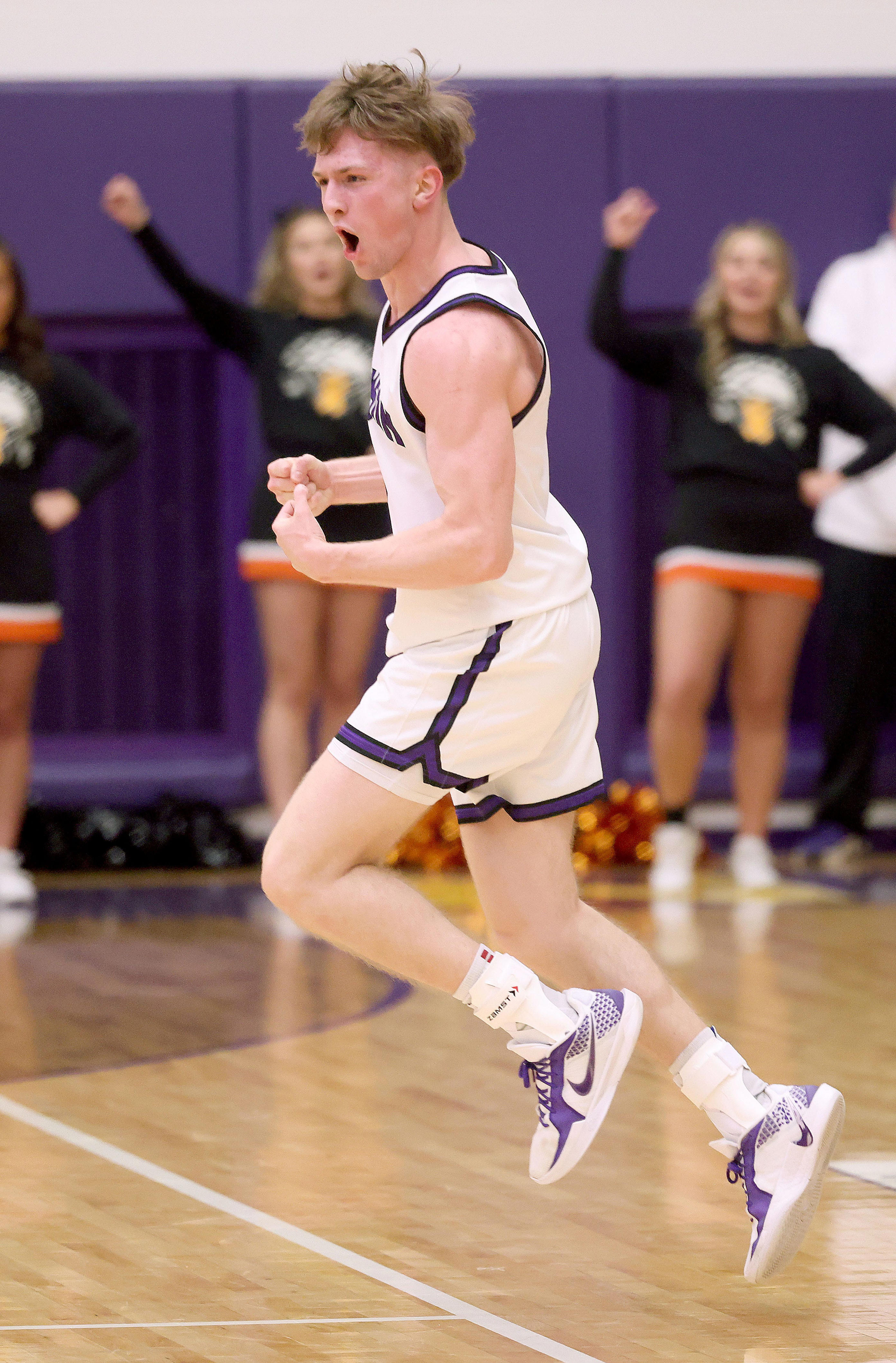 Jackson High School boys basketball outlasts Hoover behind Mitch ...