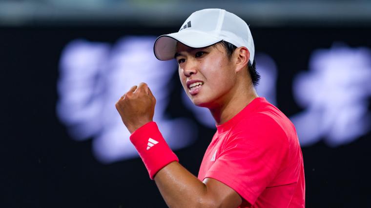 Who is Learner Tien? Age, ranking of teenage tennis star who stunned ...