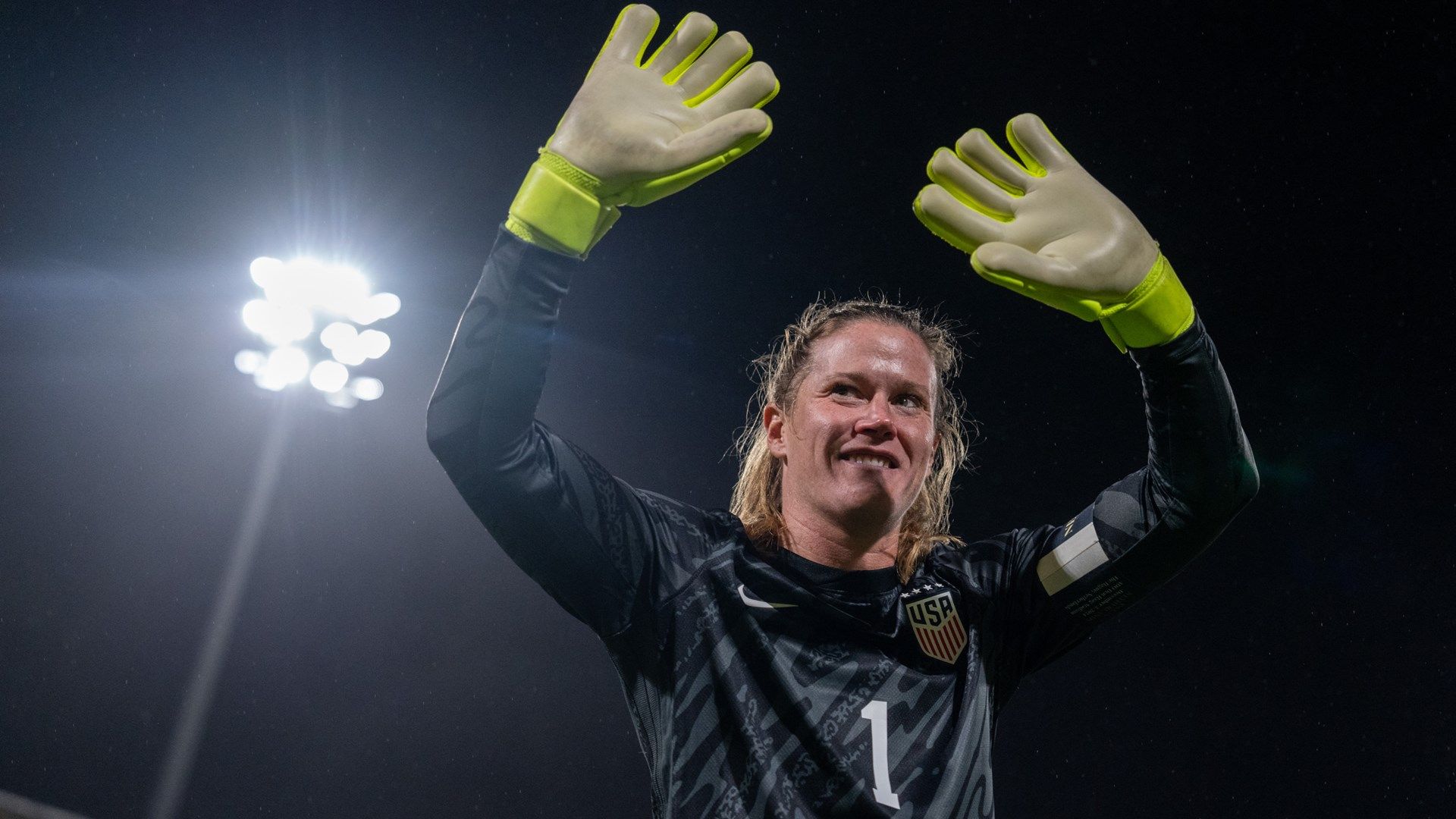 USWNT goalkeeper Alyssa Naeher named 2024 U.S. Soccer Female Player of ...