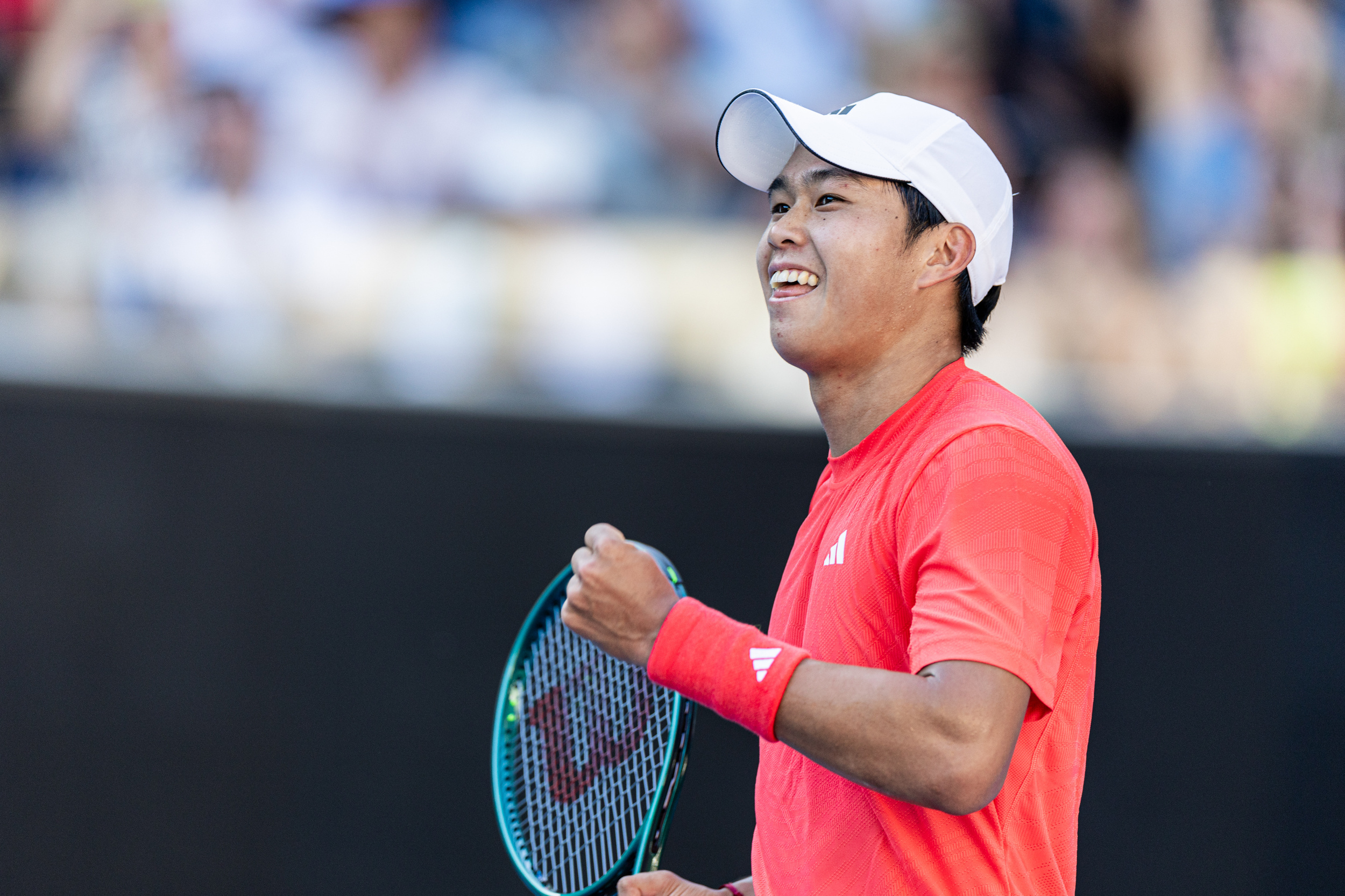 American teenager makes incredible history at Australian Open