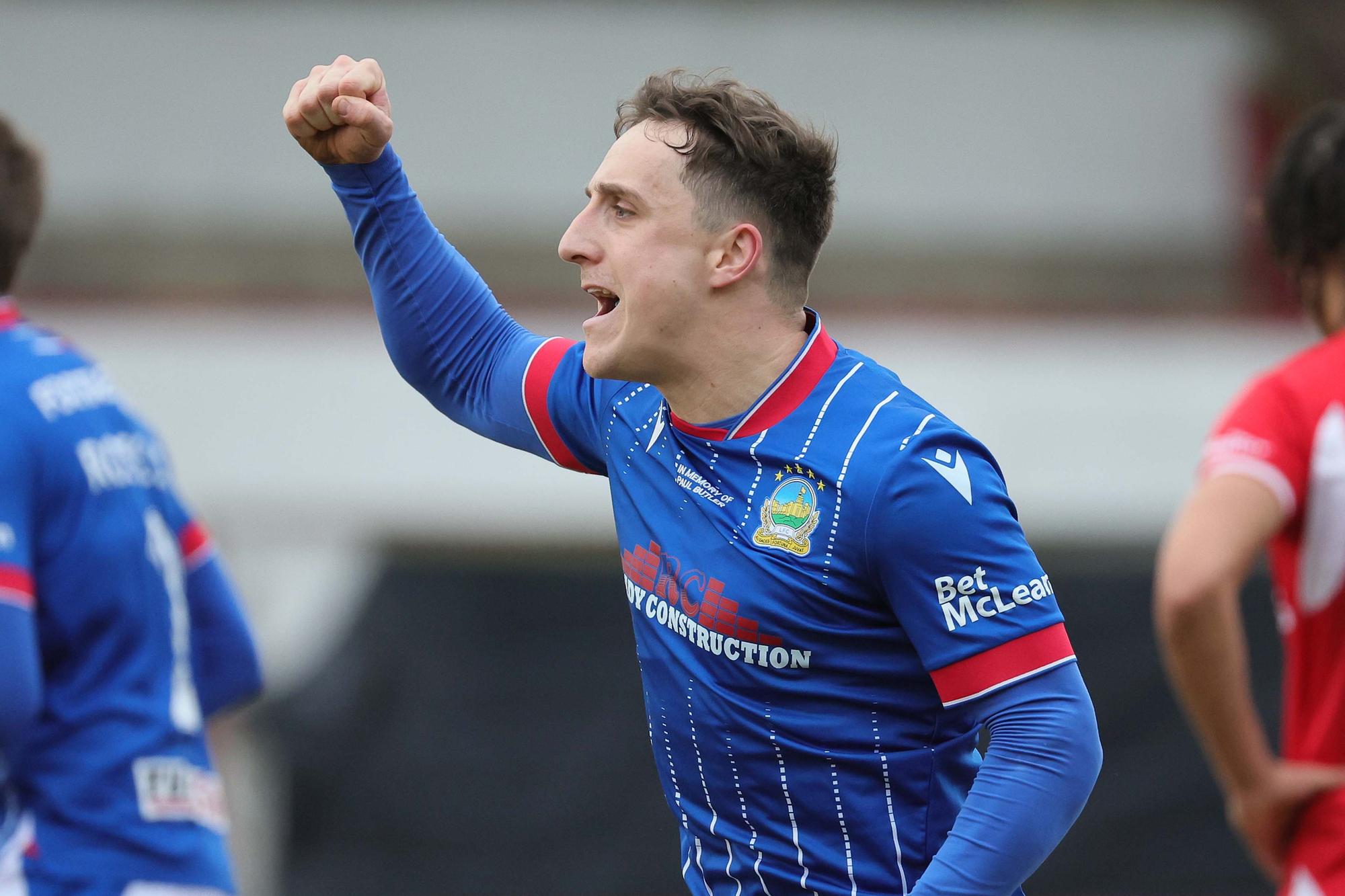 Sensational Joel Cooper nets 26-minute hat-trick as Linfield extend ...