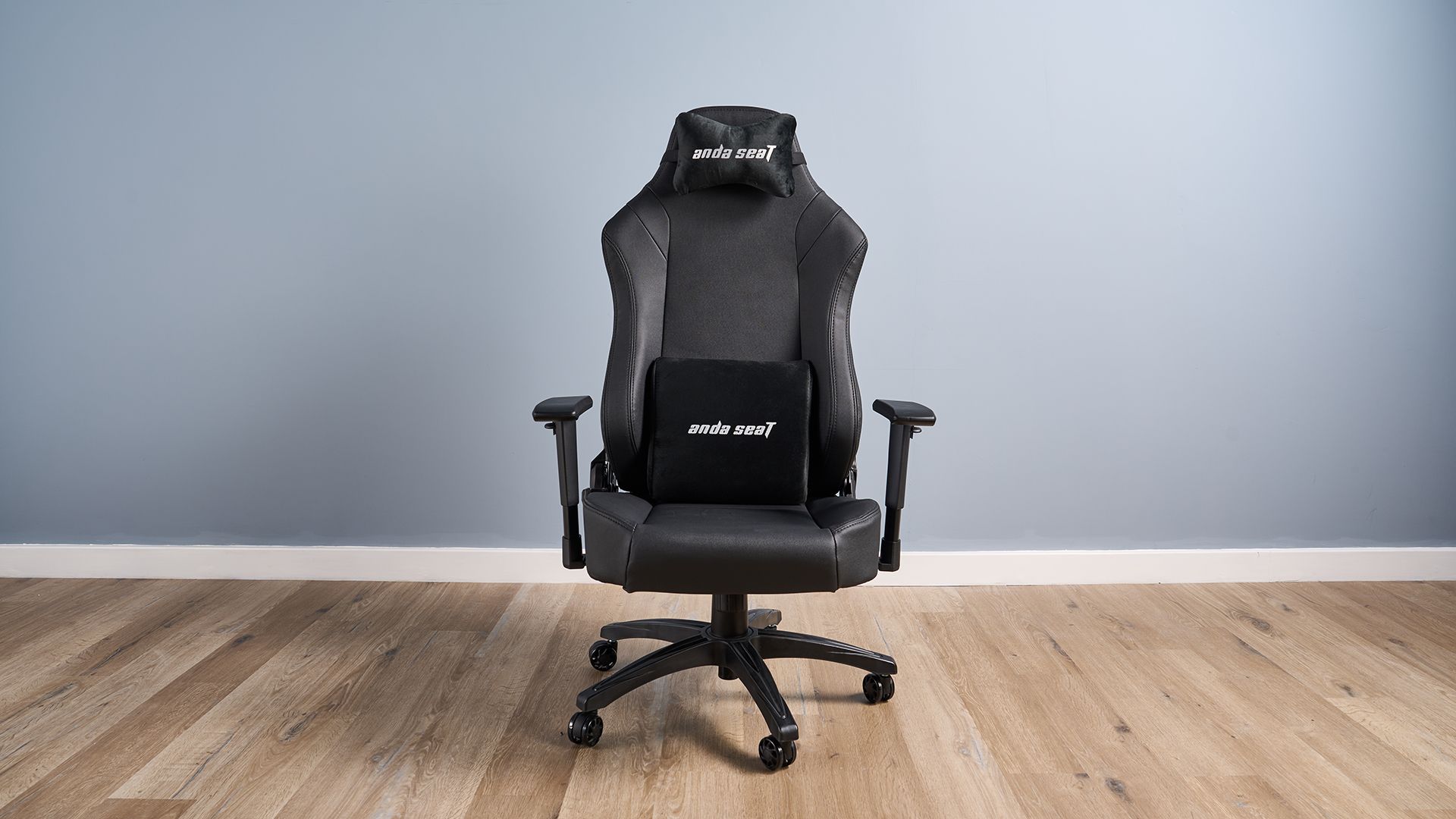AndaSeat Luna review: a basic gaming chair with a low price – but with ...