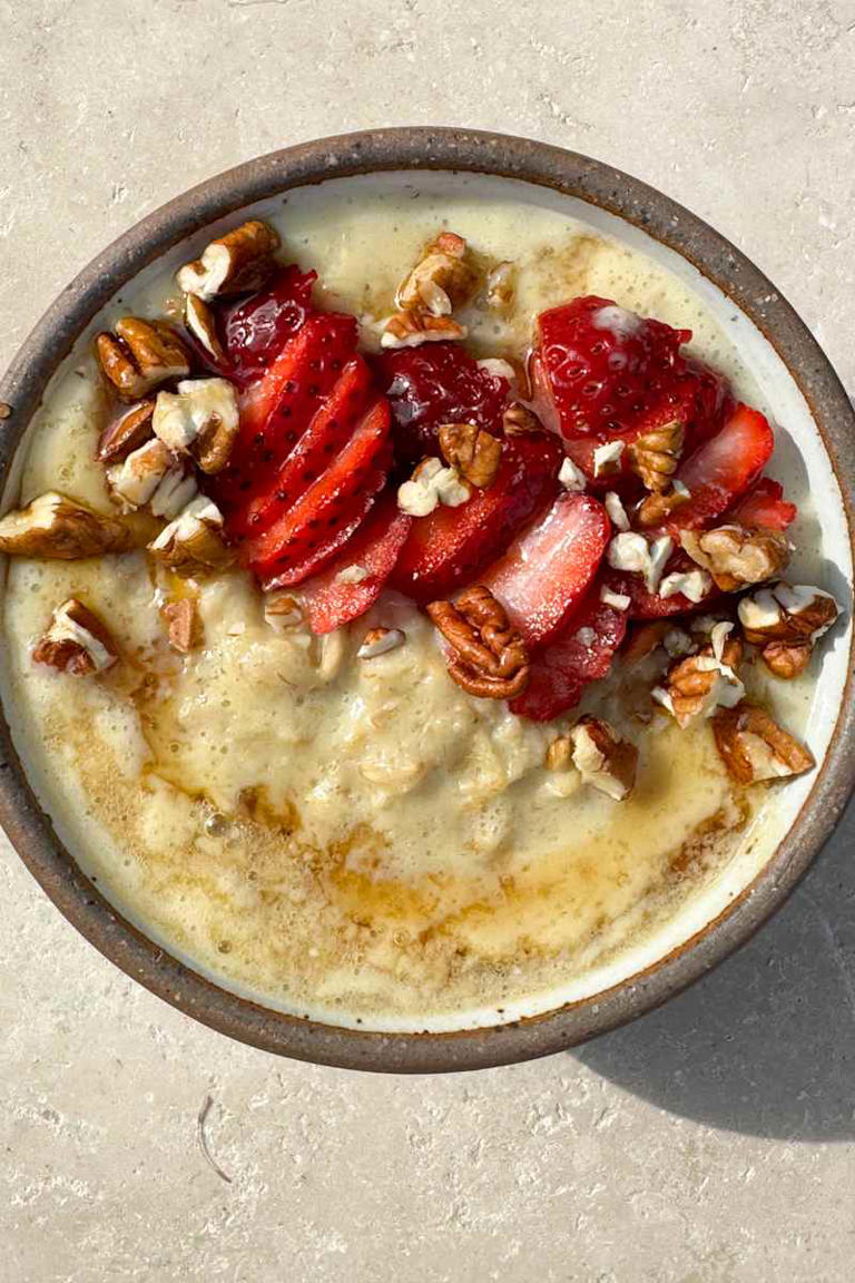 Custard oatmeal is the impossibly creamy breakfast hack I'm doing every ...