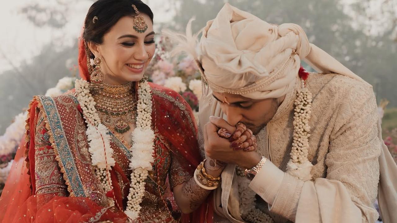 Darshan Raval ties the knot with `best friend` Dharal Surelia; check ...