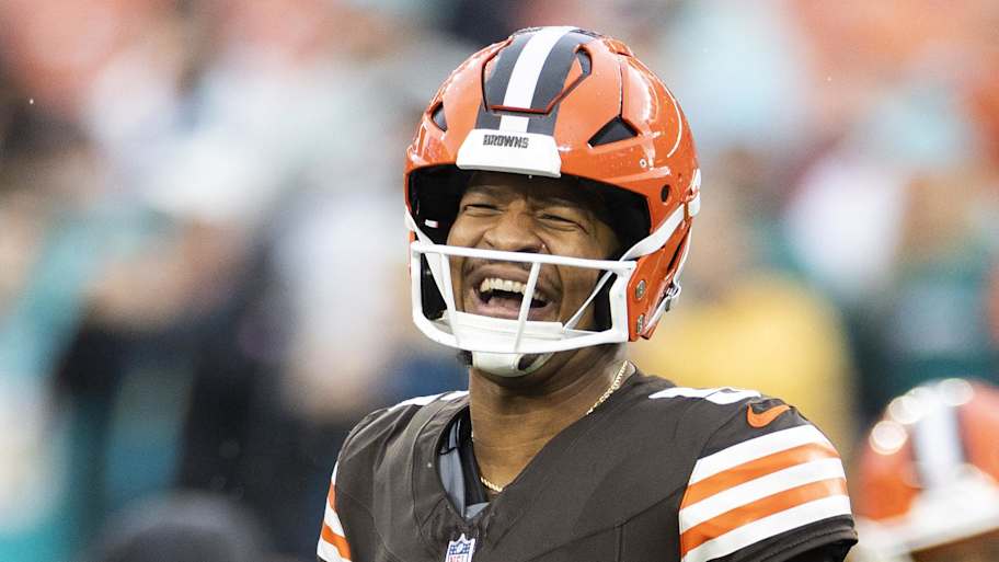 Former FSU Star Jameis Winston Embraces Crab Legs Meme In Hilarious Fashion