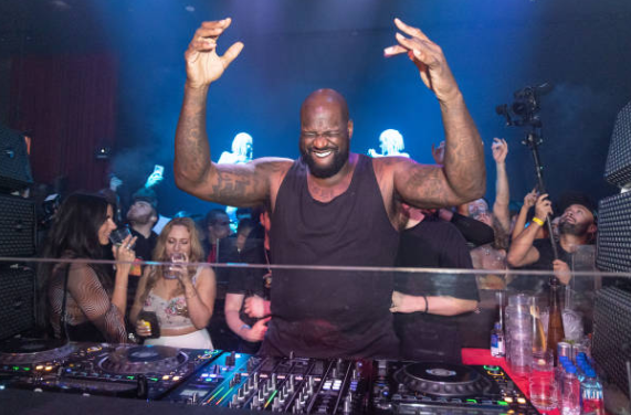 Shaquille O'Neal - How An NBA Rookie of The Year Became a Platinum ...