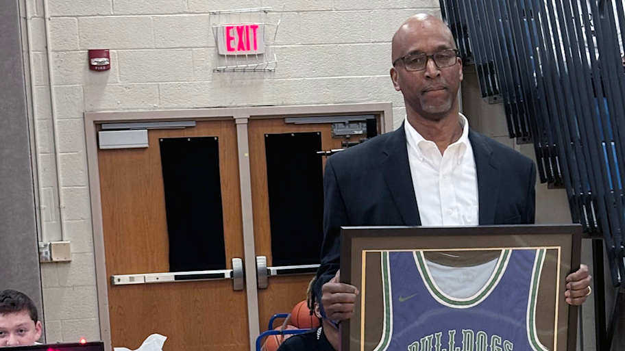 Georgetown Basketball Legend Eric Smith Has His High School Jersey Retired