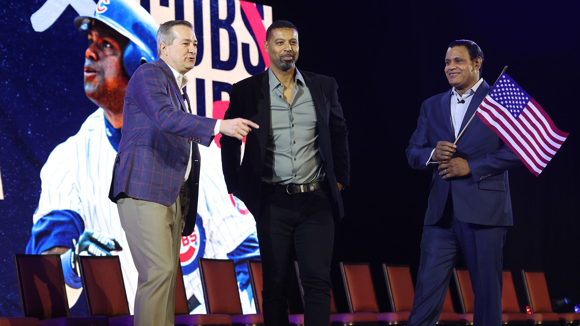 Derrek Lee and Sammy Sosa voted to the Cubs Hall of Fame, and Cubs ...