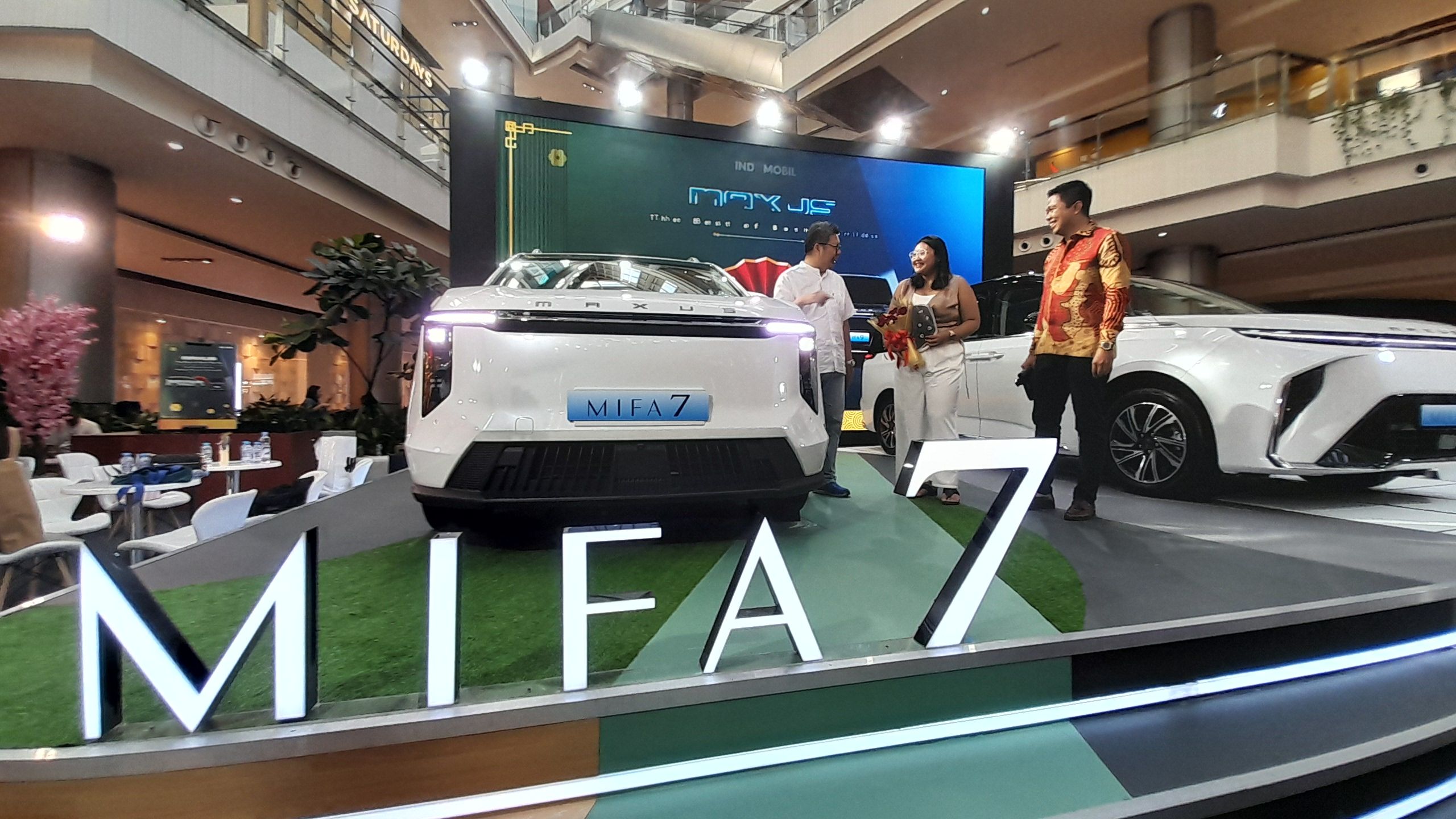 Maxus Mifa 9 Paling Banyak Peminat, Ternyata Segini Total SPK-nya?
