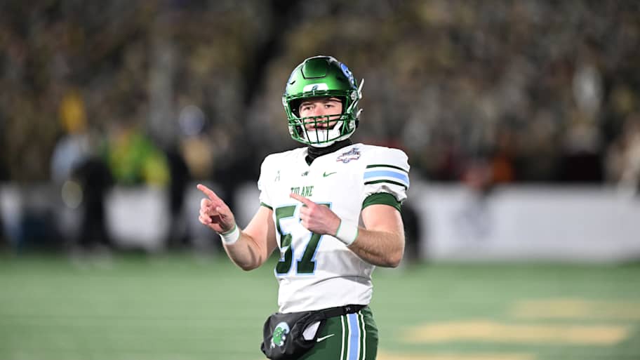 Tulane Green Wave Long Snapper Honored As All-American on Road to NFL Draft